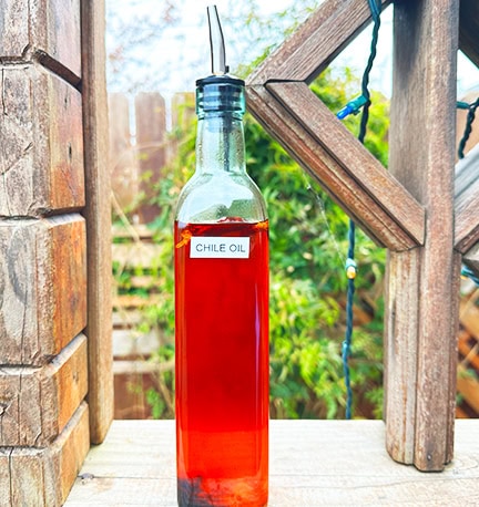 How To Make Homemade Chile Oil - 2 Cooks in the Kitchen